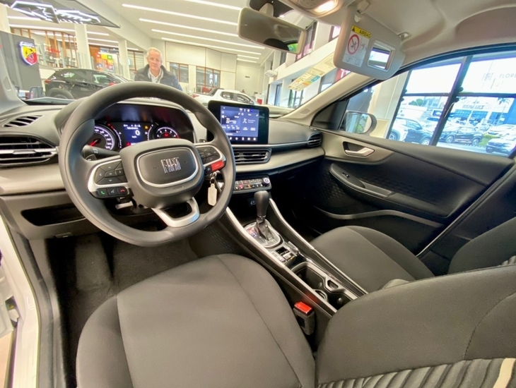 FASTBACK 1.0 TURBO 200 FLEX CVT 2025 por R$ 119.990,00 é na FIAT ...