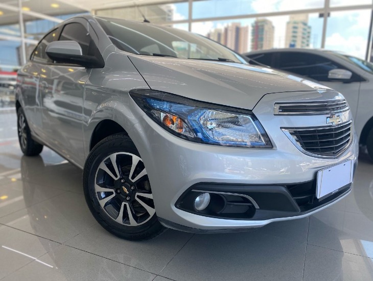 ONIX 1.4 MPFI LTZ 8V FLEX 4P MANUAL 2015 por R$ 53.900,00 é na TÓKIO S. BERNARDO DO CAMPO