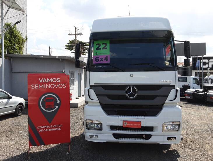 MERCEDES-BENZ/AXOR 2644 LS 6X4 2022 por R$ 595.000,00 é na Tietê Campinas