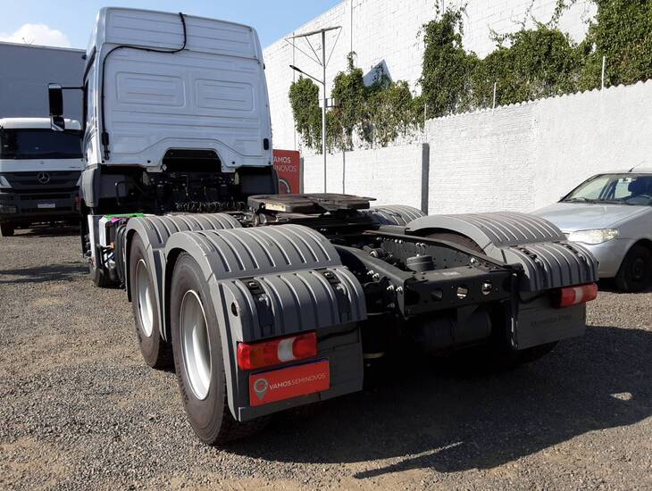 MERCEDES-BENZ/AXOR 2644 LS 6X4 2022 por R$ 595.000,00 é na Tietê Campinas