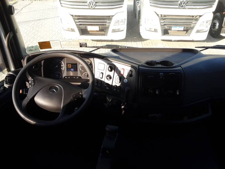 MERCEDES-BENZ/AXOR 2644 LS 6X4 2022 por R$ 560.000,00 é na Tietê Guarulhos