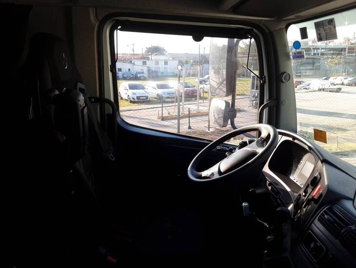 MERCEDES-BENZ/AXOR 2644 LS 6X4 2022 por R$ 560.000,00 é na Tietê Guarulhos