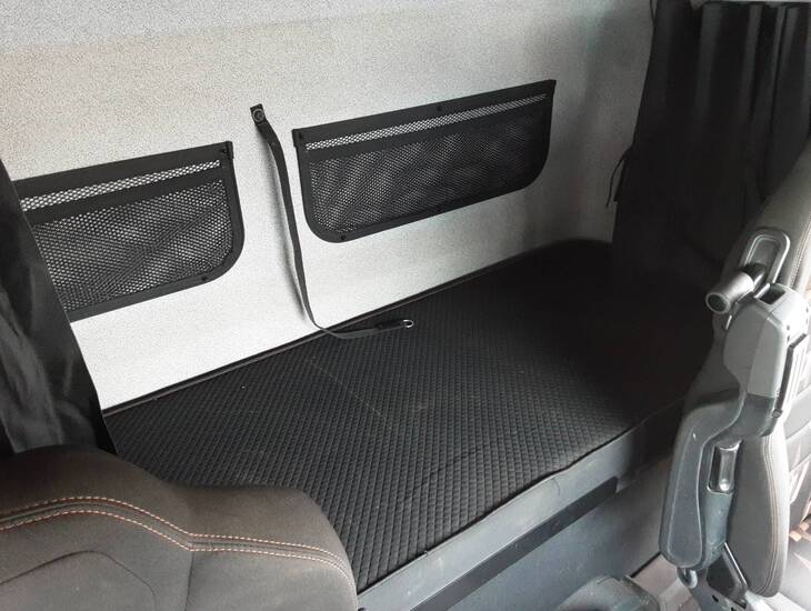 MERCEDES-BENZ/AXOR 2644 LS 6X4 2022 por R$ 595.000,00 é na Tietê Campinas