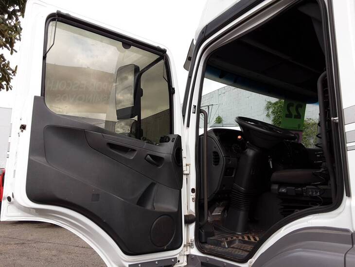 MERCEDES-BENZ/AXOR 2644 LS 6X4 2022 por R$ 595.000,00 é na Tietê Campinas