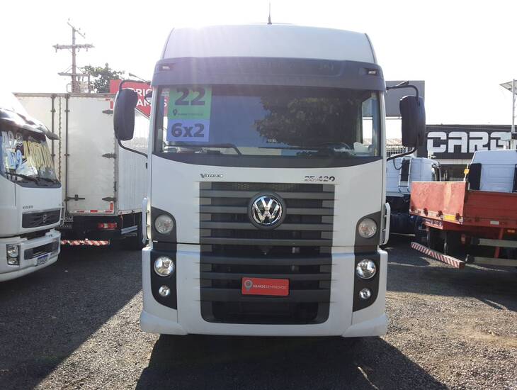 VOLKSWAGEN/25.420 CTC 6X2 2022 por R$ 390.000,00 é na Tietê Campinas