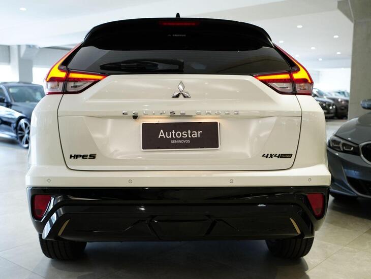 Eclipse Cross HPE-S Black 4x4 2026 por R$ 209.900,00 é na Autostar BMW ...