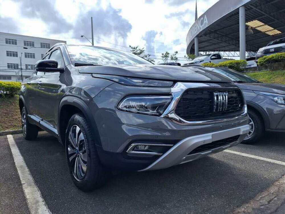 TORO 2.0 16V TURBO DIESEL VOLCANO 4WD AT9 2025 por R$ 188.790,00 é na ...