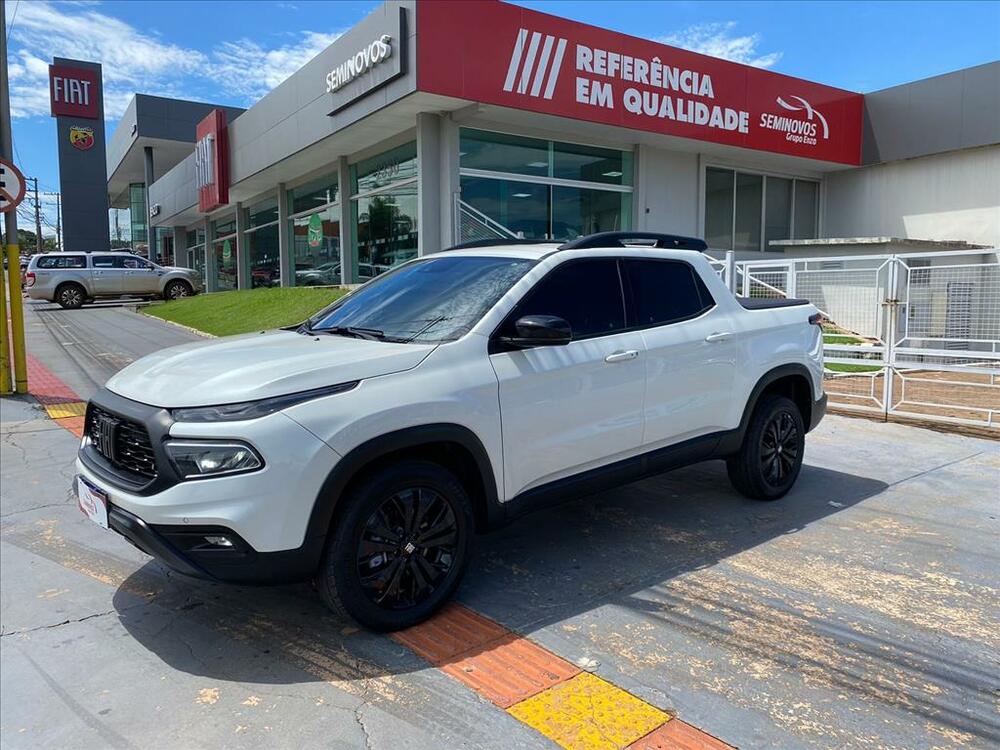 TORO 1.3 TURBO 270 FLEX VOLCANO AT6 2023 por R$ 130.900,00 é na Fiat Enzo Joaquim Murtinho ...