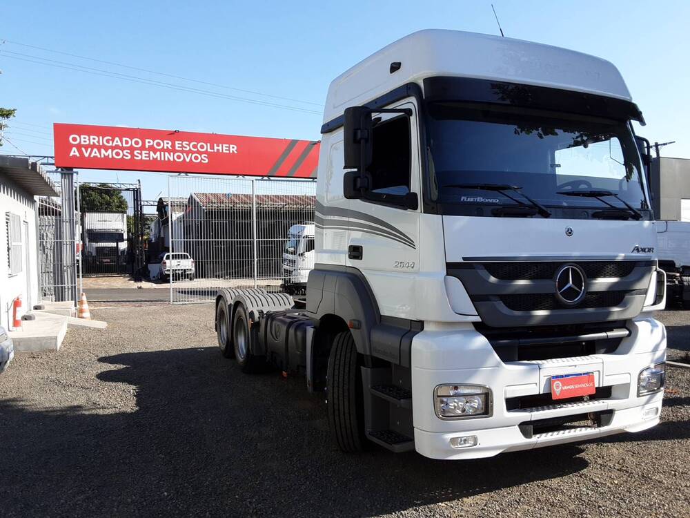 MERCEDES-BENZ/AXOR 2644 LS 6X4 2022 por R$ 595.000,00 é na Tietê Campinas