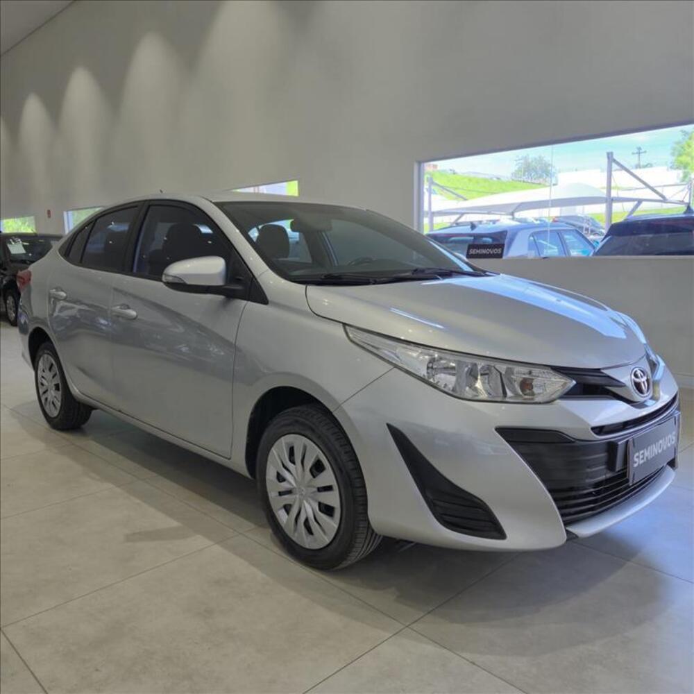 YARIS 1.5 16V FLEX SEDAN XL LIVE MULTIDRIVE 2020 por R$ 81.900,00 é na ...