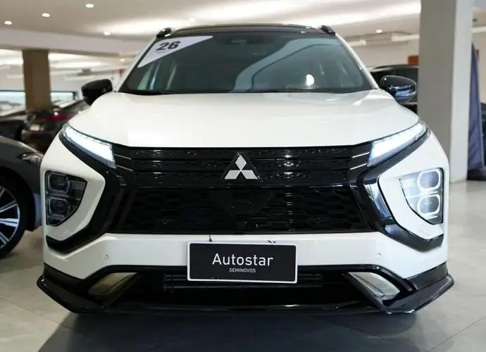 Eclipse Cross HPE-S Black 4x4 2026 por R$ 209.900,00 é na Autostar BMW ...
